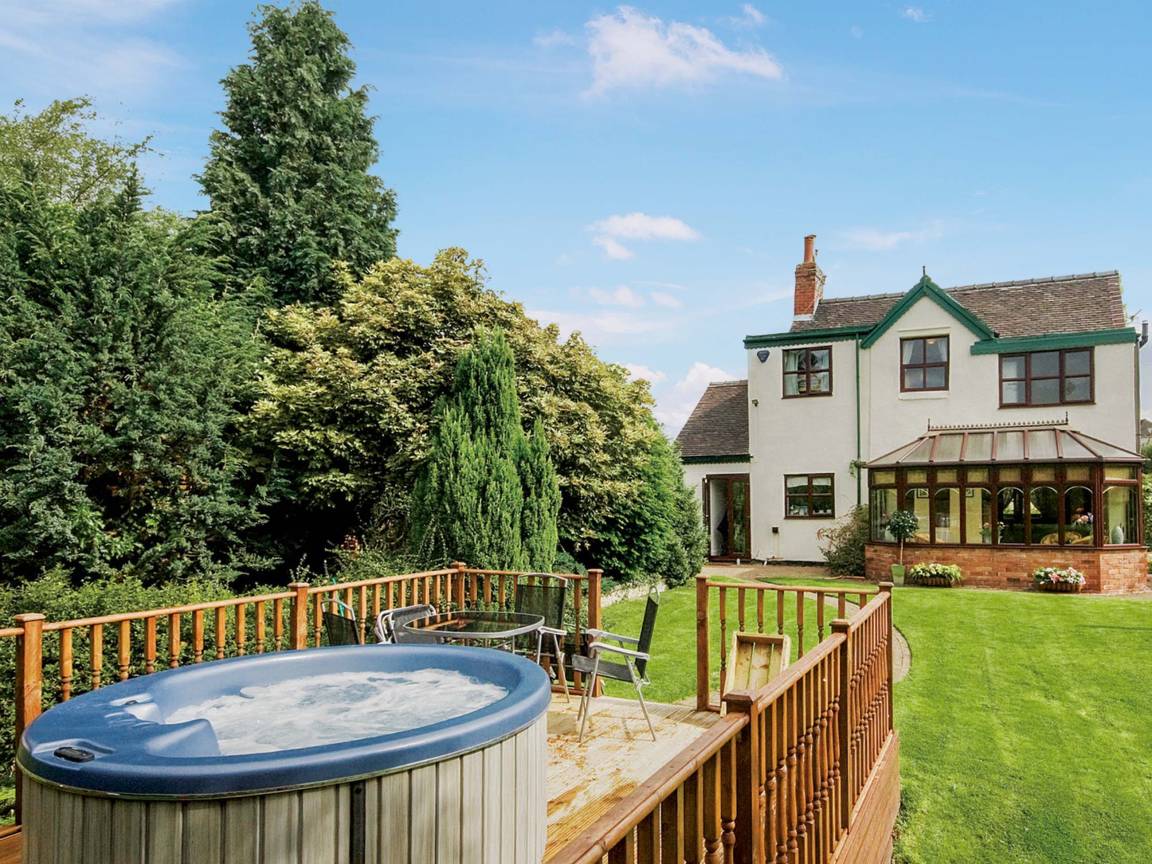 Cottage ∙ 3 Bedrooms ∙ 5 Guests - Leicestershire