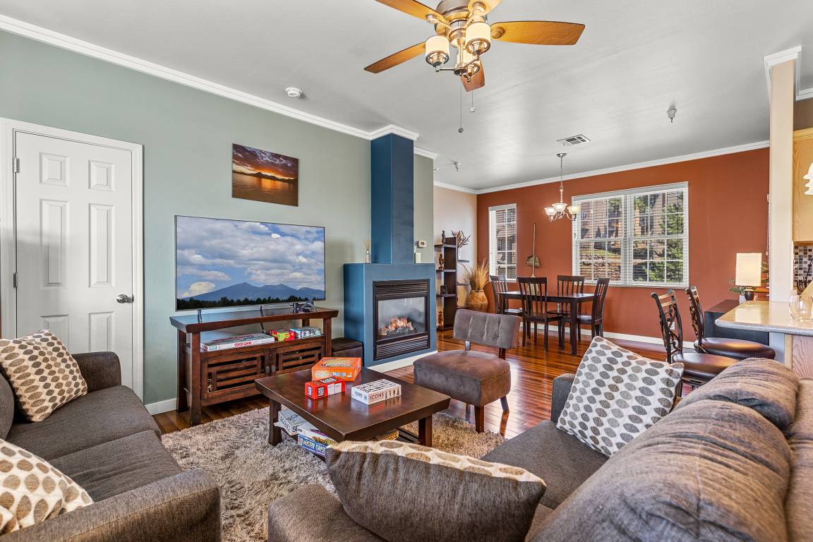 House ∙ 3 Bedrooms ∙ 8 Guests - Flagstaff, AZ