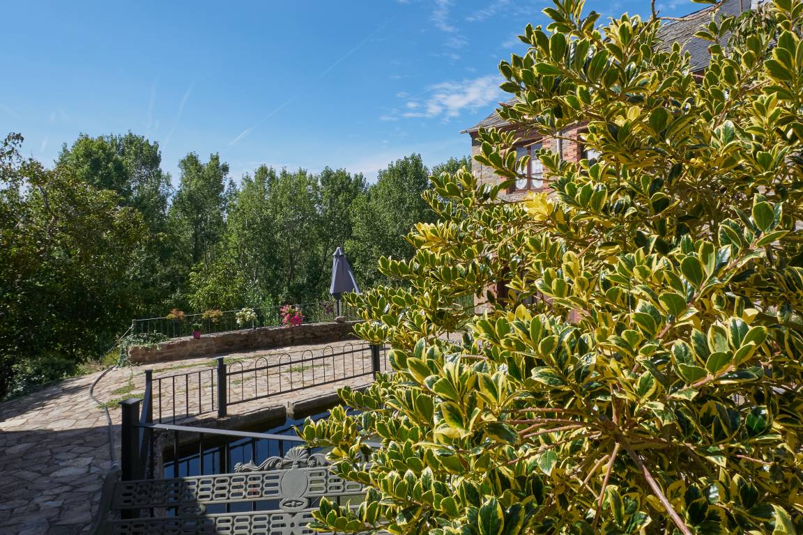 24 M² Casa ∙ 1 Habitación ∙ 2 Huéspedes - Bembibre