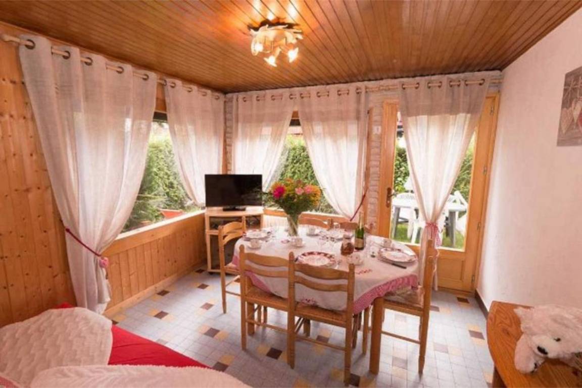 55 M² Chalet ∙ 2 Bedrooms ∙ 6 Guests - Morzine