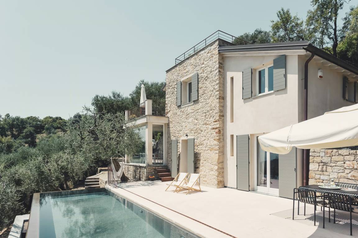 127 M² House ∙ 2 Bedrooms ∙ 6 Guests - Ventimiglia