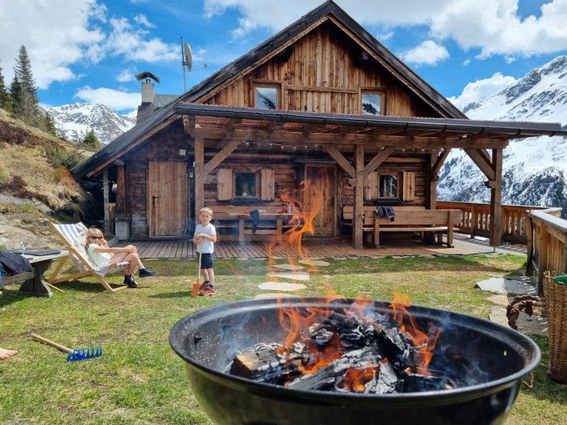 90 M² Cabin ∙ 4 Bedrooms ∙ 8 Guests - Obergurgl