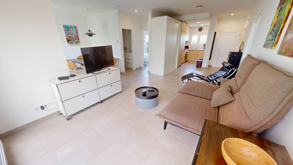 96 M² Apartamento ∙ 2 Habitaciones ∙ 4 Huéspedes - Oliva
