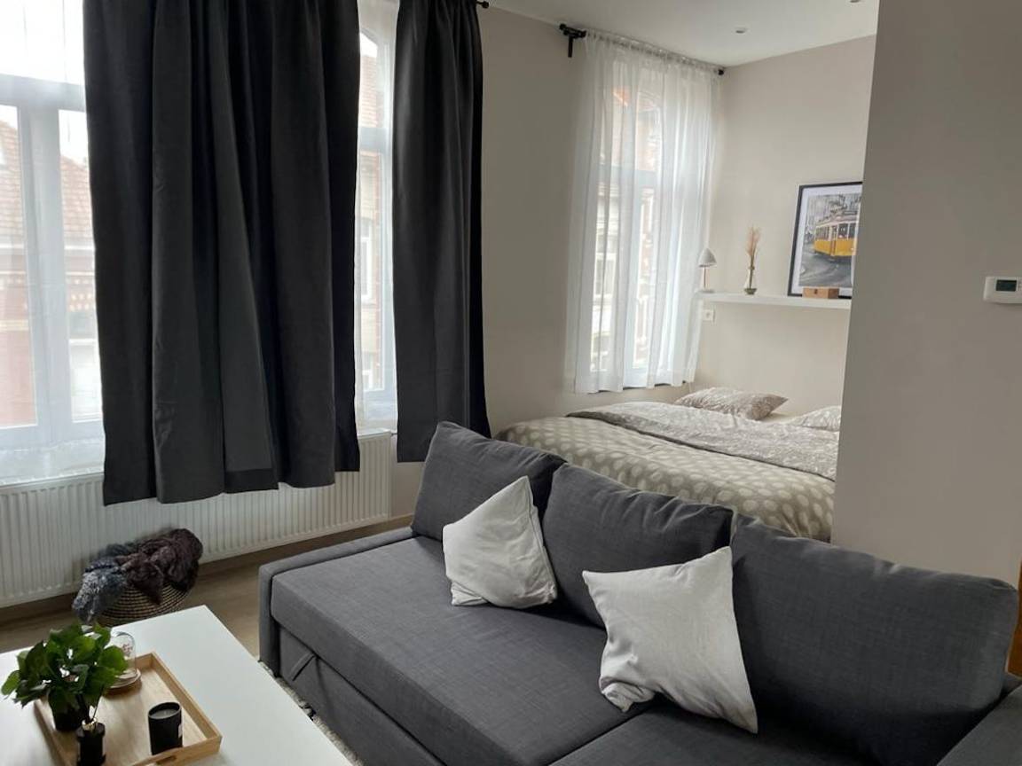 45 M² Appartement ∙ 1 Slaapkamer ∙ 2 Gasten - Ukkel