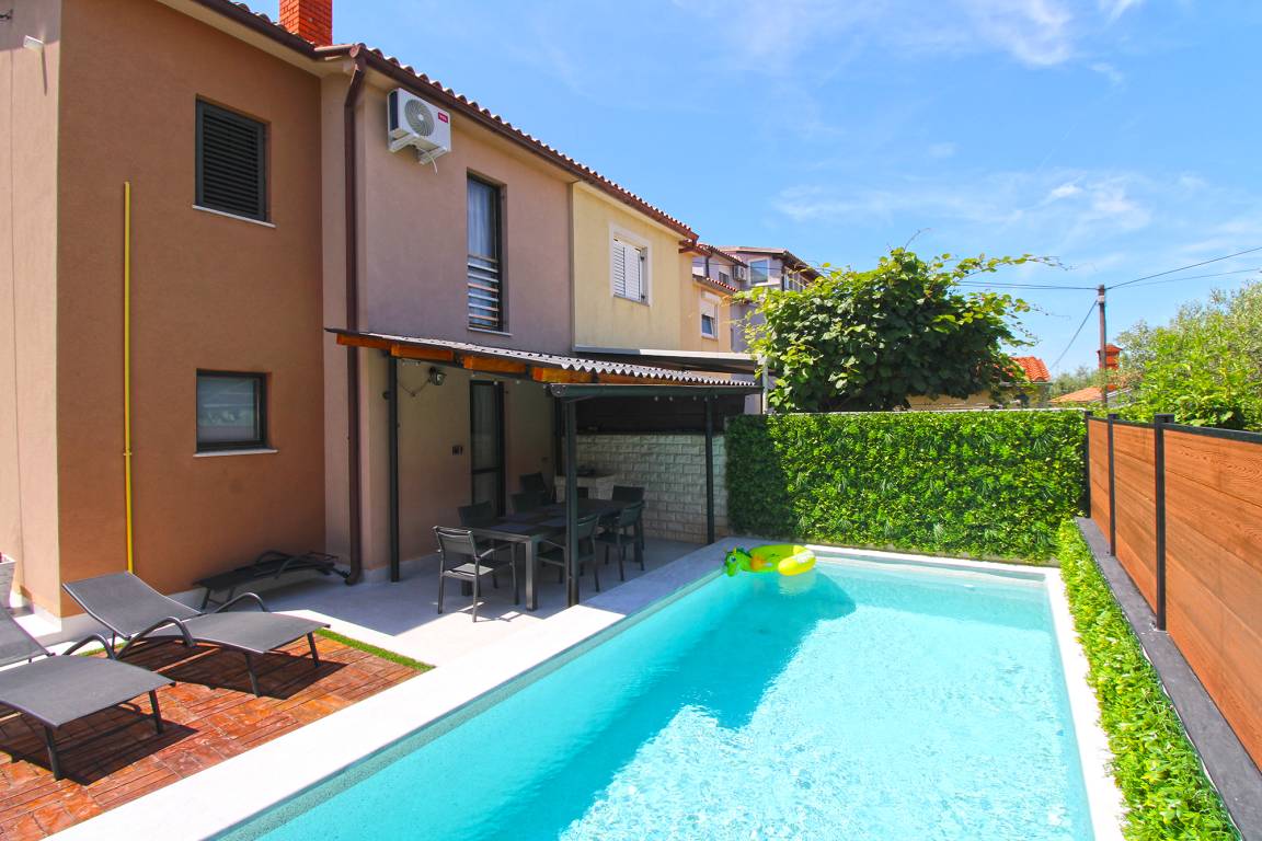 120 平方米 房子 ∙ 3客房 ∙ 7客人 - 普拉