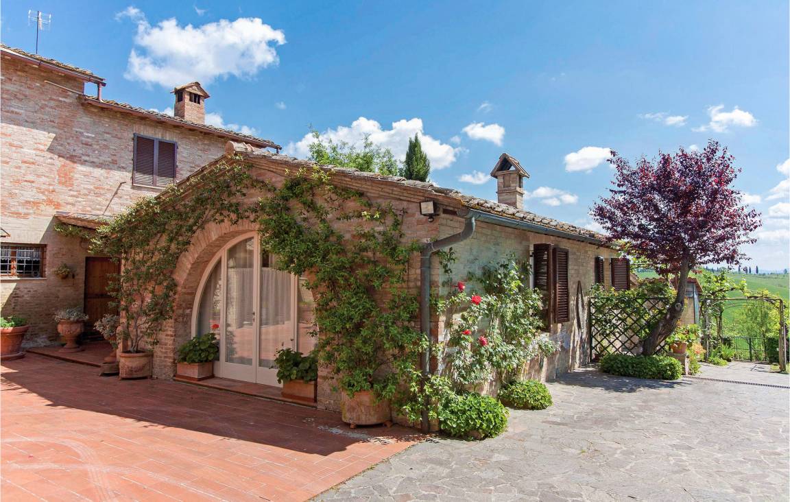 56 M² Maisonette ∙ 1 Bedroom ∙ 2 Guests - Siena