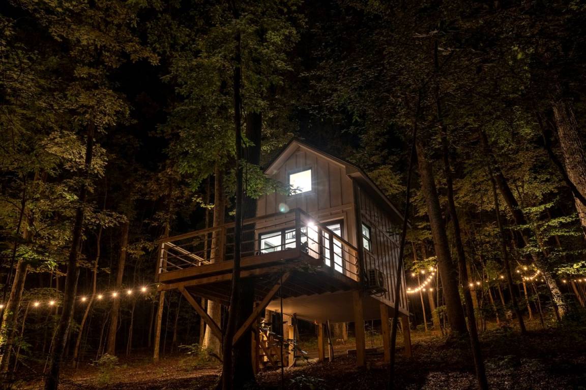 Camping ∙ 1 Bedroom ∙ 4 Guests - Guntersville Lake