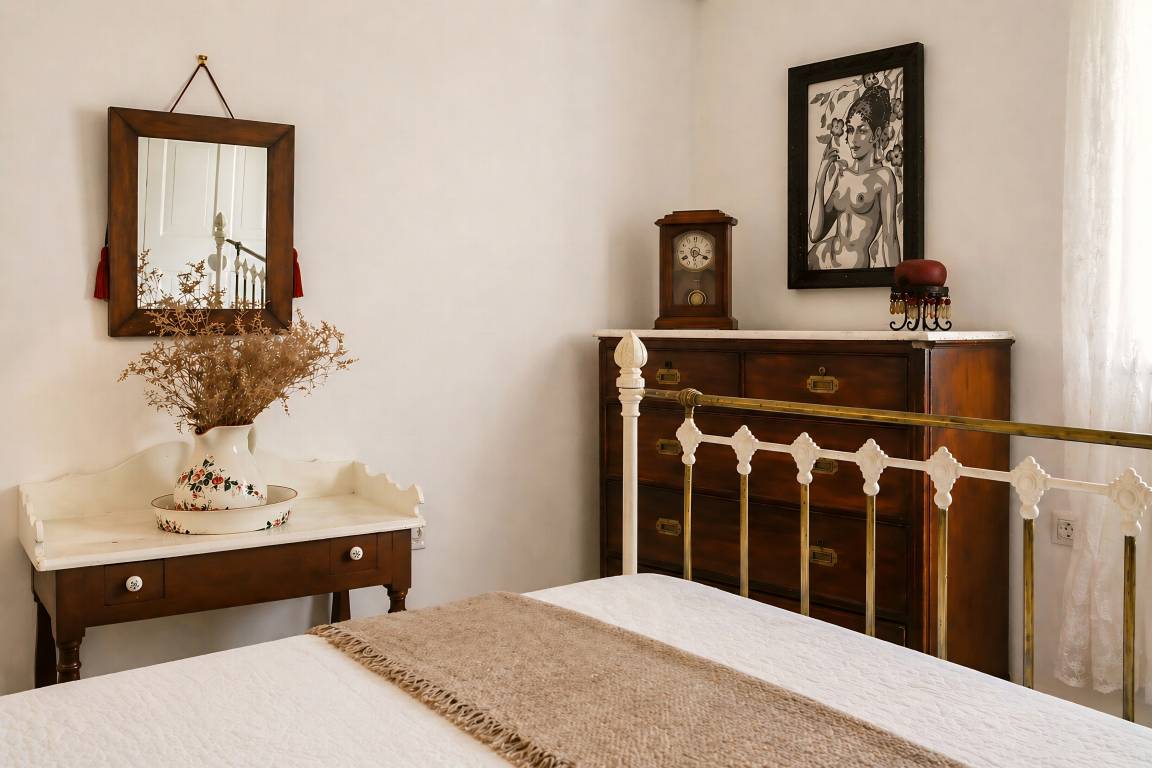 100 M² House ∙ 3 Bedrooms ∙ 6 Guests - Corfu