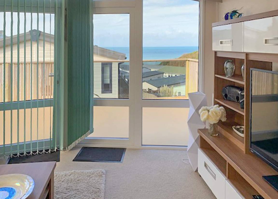 Chalet ∙ 2 Bedrooms ∙ 4 Guests - Aberporth