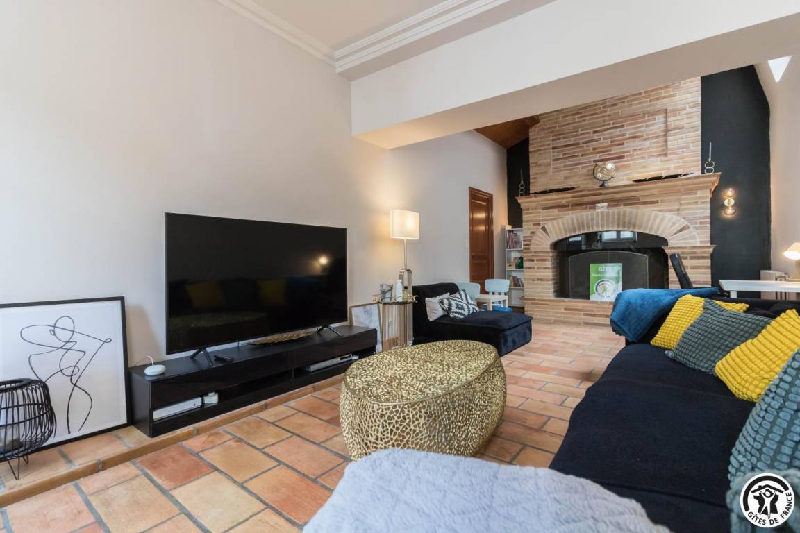 162 M² Gîte ∙ 4 Chambres ∙ 8 Personnes - Castelnau-d'Estrétefonds