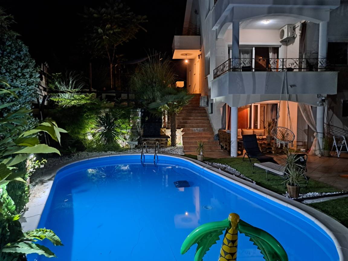 300 M² Villa ∙ 5 Schlafzimmer ∙ 12 Gäste - Opatija
