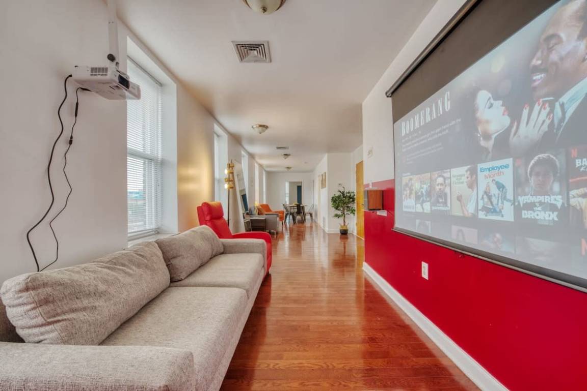 102 M² Apartment ∙ 3 Bedrooms ∙ 6 Guests - Cherry Hill, NJ