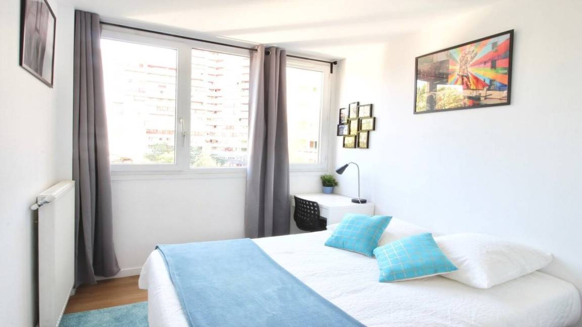90 M² Chambre Privée ∙ 1 Chambre ∙ 4 Personnes - Nanterre