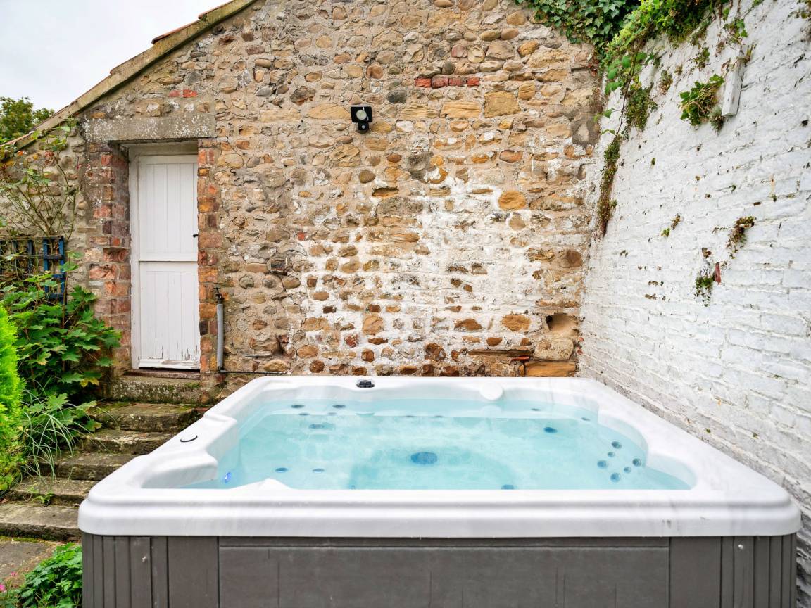 245 M² House ∙ 7 Bedrooms ∙ 14 Guests - Catterick
