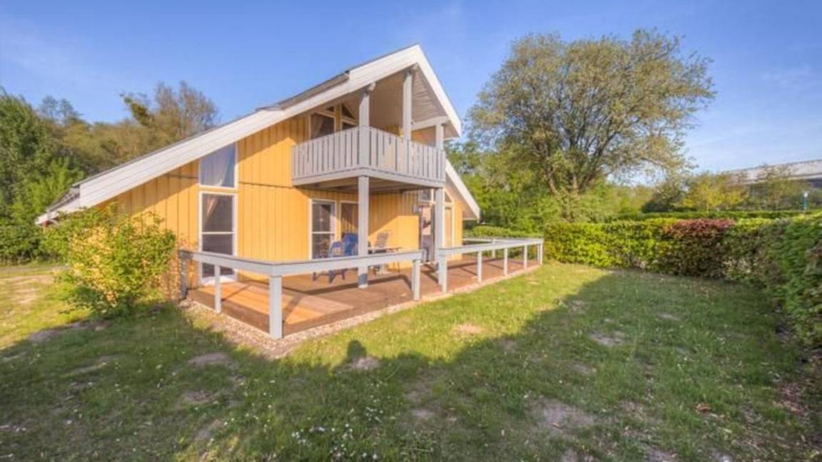 90 M² Ferienhaus ∙ 2 Schlafzimmer ∙ 6 Gäste - Müritz