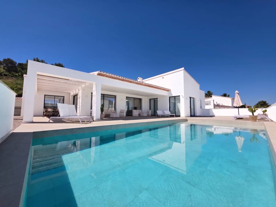 212 M² Villa ∙ 5 Chambres ∙ 10 Personnes - Xàbia
