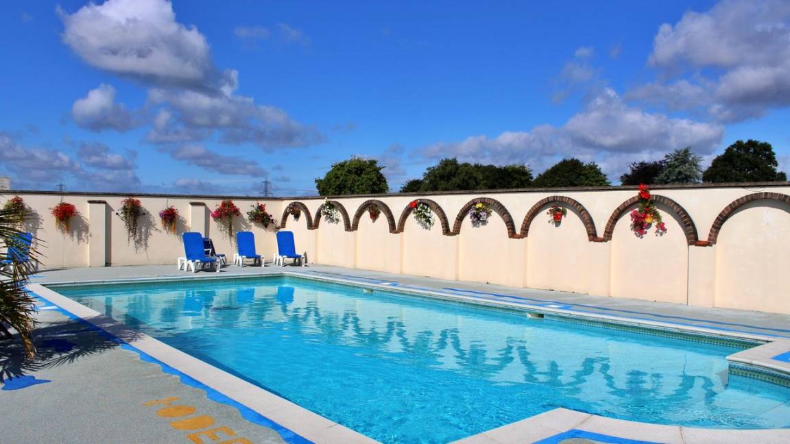 50 M² Apartamento ∙ 2 Habitaciones ∙ 4 Huéspedes - Bournemouth
