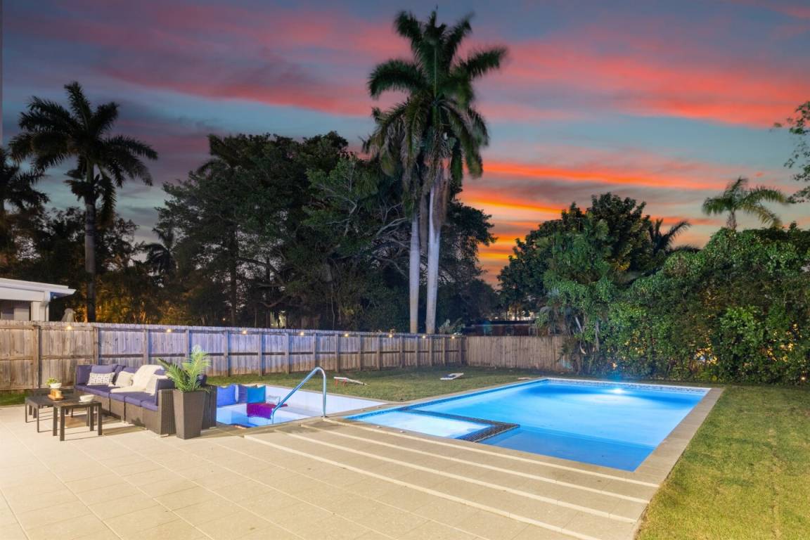 214 M² House ∙ 4 Bedrooms ∙ 10 Guests - Miami Beach, FL