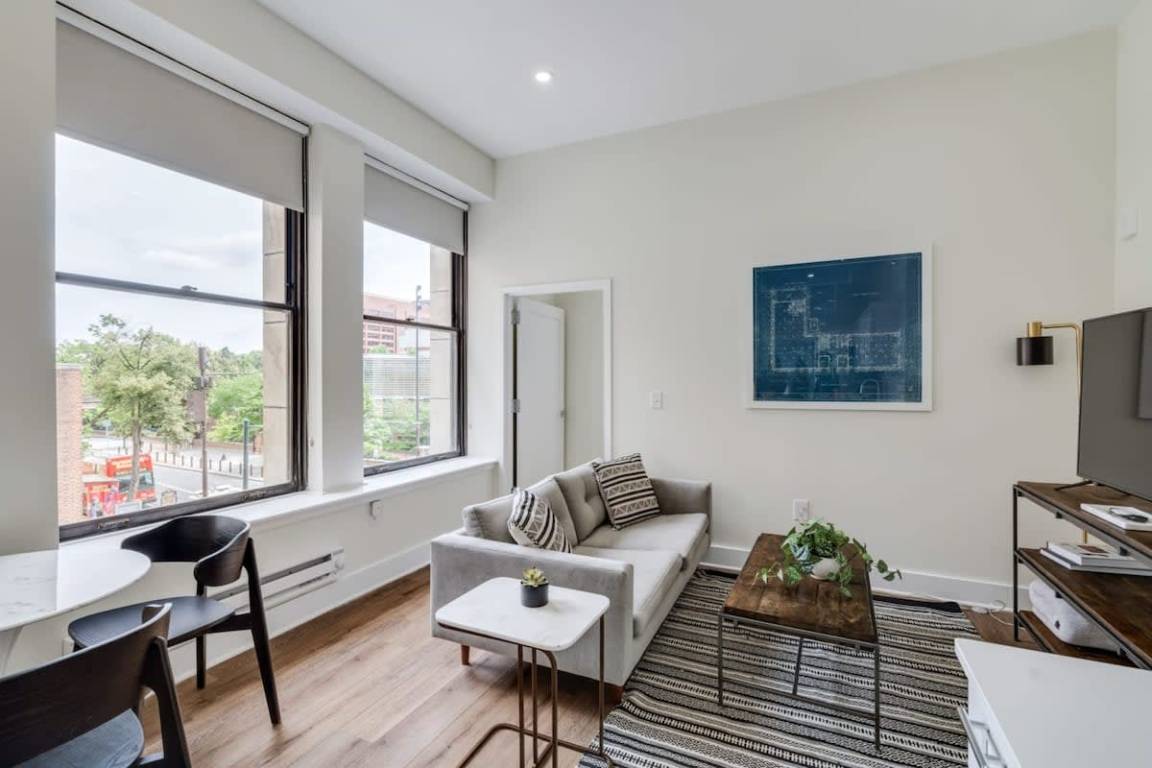 Apartment ∙ 1 Bedroom ∙ 2 Guests - Camden, NJ
