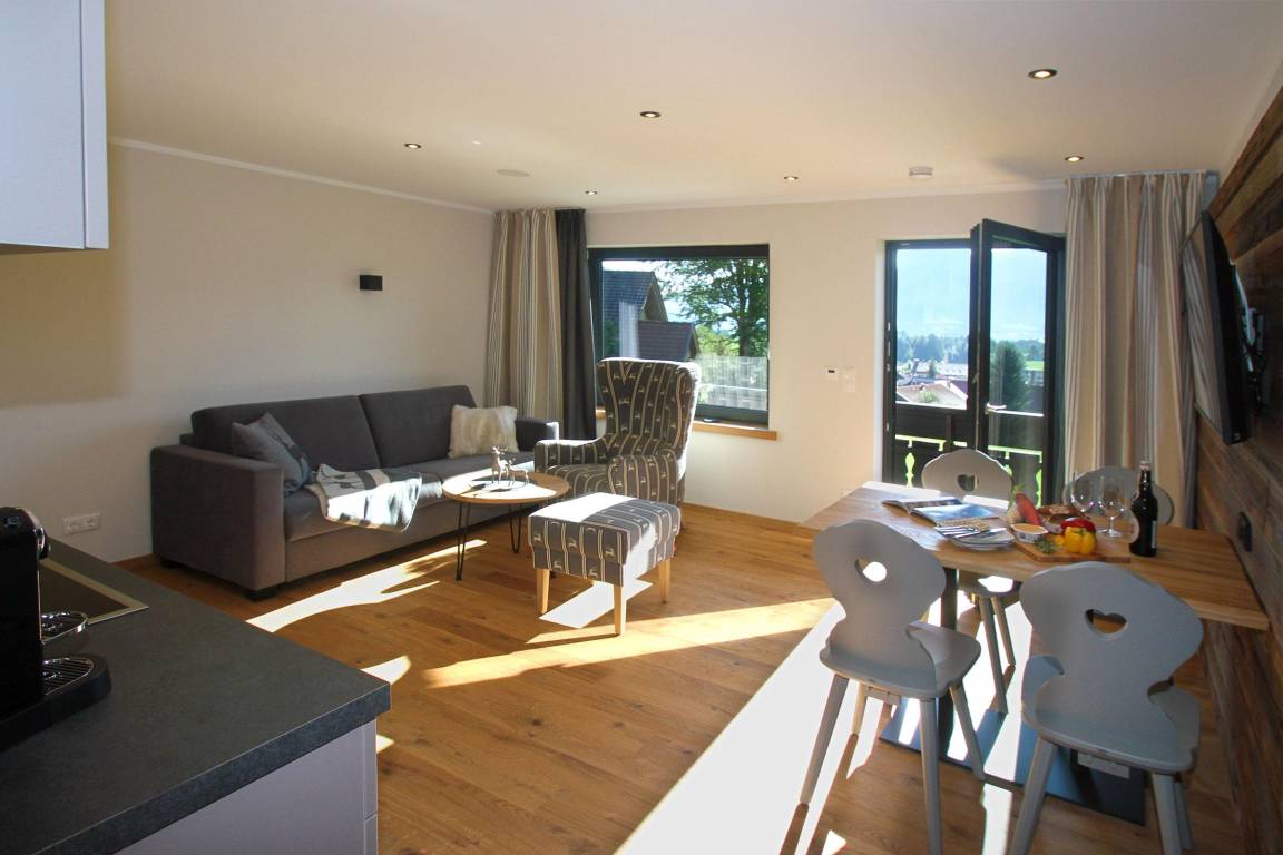 59 M² Ferienwohnung ∙ 2 Schlafzimmer ∙ 3 Gäste - Obermaiselstein