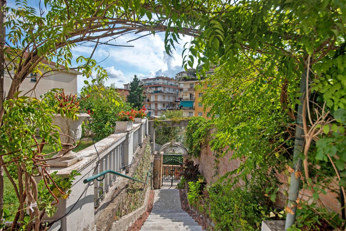 140 M² Appartamento Vacanza ∙ 2 Camere Da Letto ∙ 5 Ospiti - Rapallo
