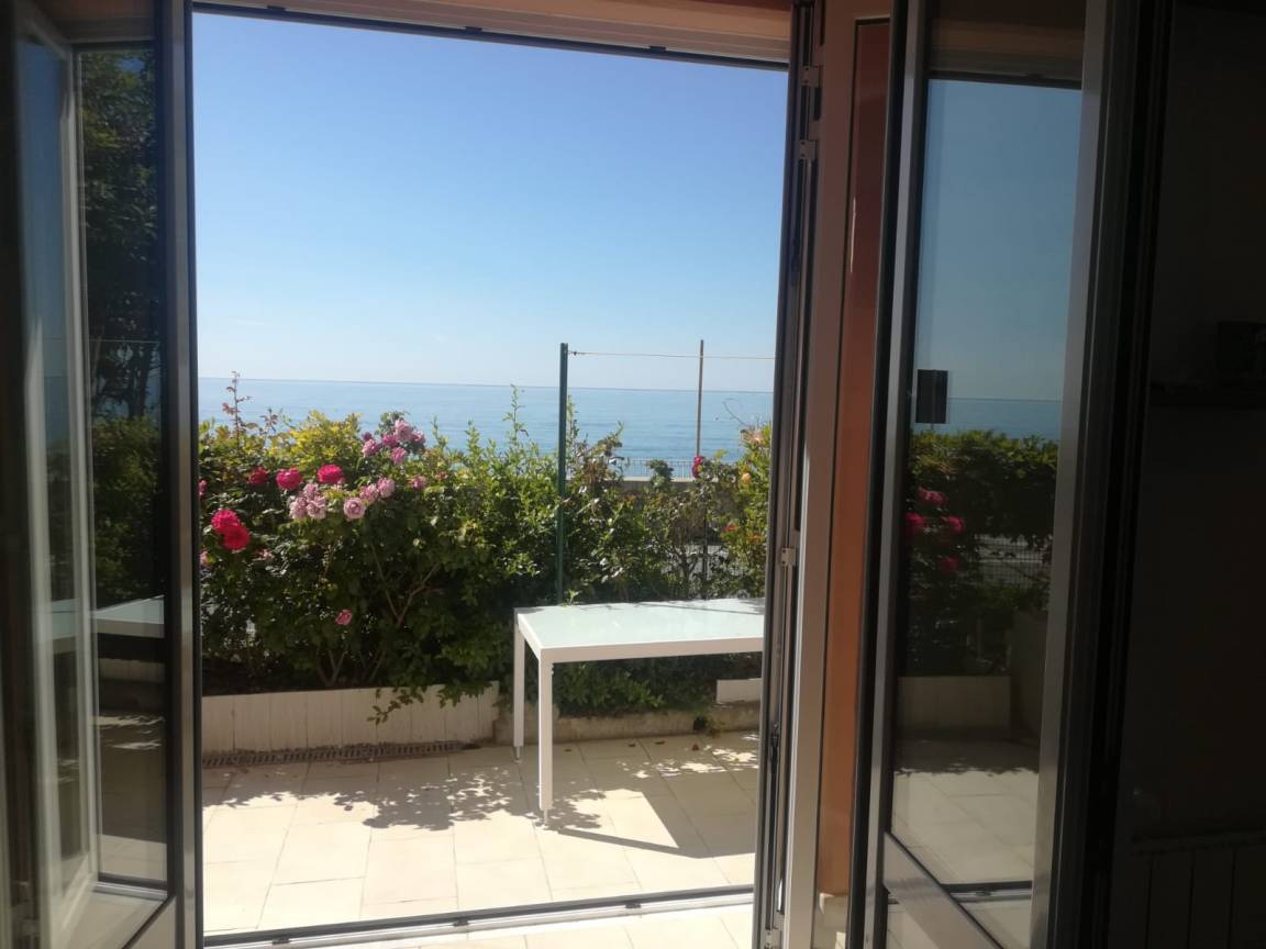 75 M² Appartement ∙ 2 Slaapkamers ∙ 4 Gasten - Finale Ligure