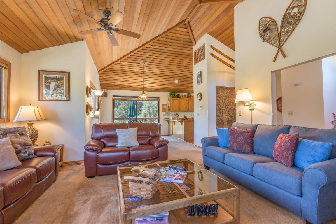 149 M² House ∙ 3 Bedrooms ∙ 8 Guests - Sunriver, OR