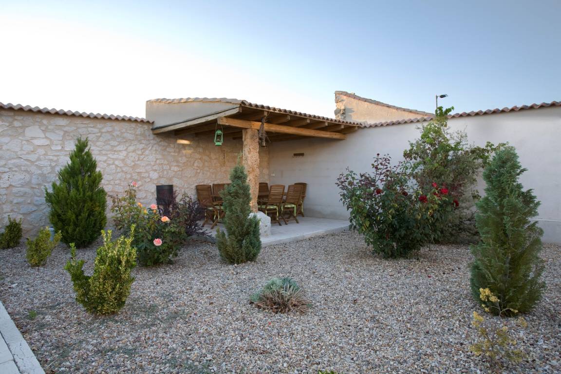 240 M² Casa ∙ 5 Habitaciones ∙ 10 Huéspedes - Peñafiel