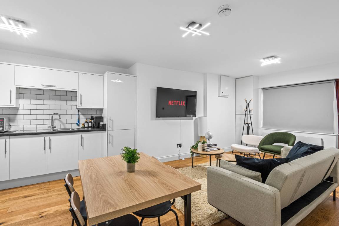 70 M² Apartamento ∙ 1 Habitación ∙ 4 Huéspedes - Londres