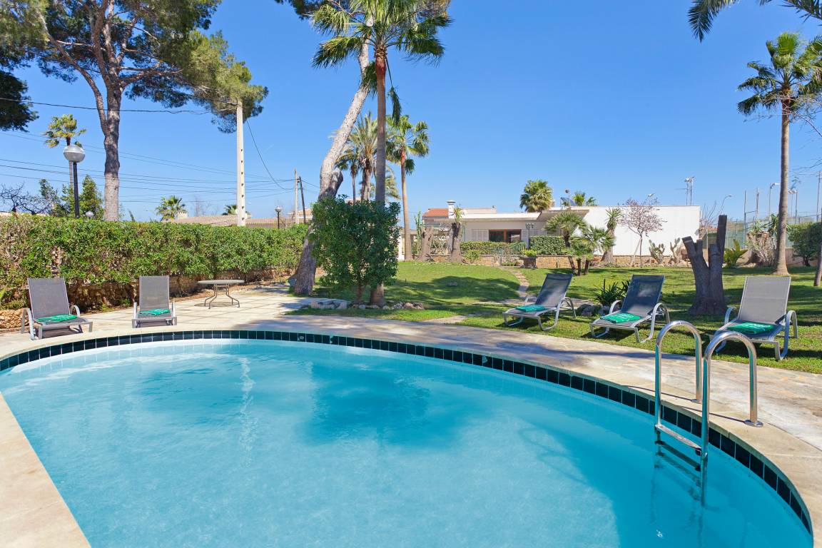 180 M² Villa ∙ 5 Habitaciones ∙ 11 Huéspedes - Playa de Palma