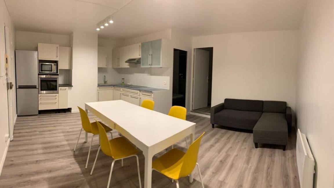 89 M² Chambre Privée ∙ 1 Chambre ∙ 1 Personne - Chelles