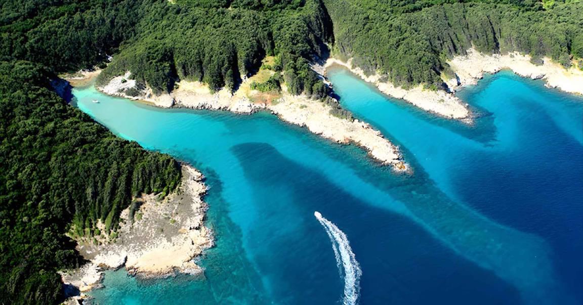 110 M² Ferienwohnung ∙ 3 Schlafzimmer ∙ 7 Gäste - Supetarska Draga