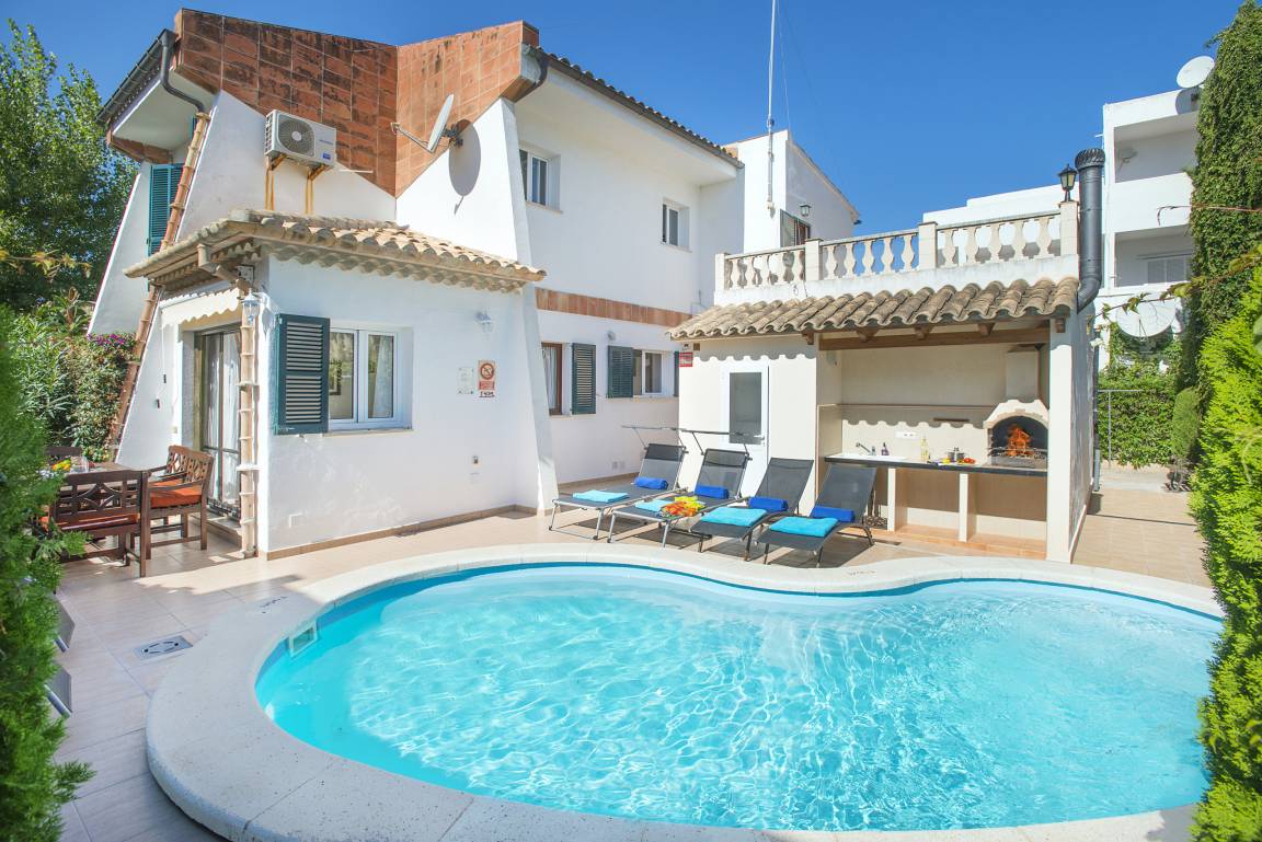 120 M² Villa ∙ 3 Bedrooms ∙ 6 Guests - Port de Pollença