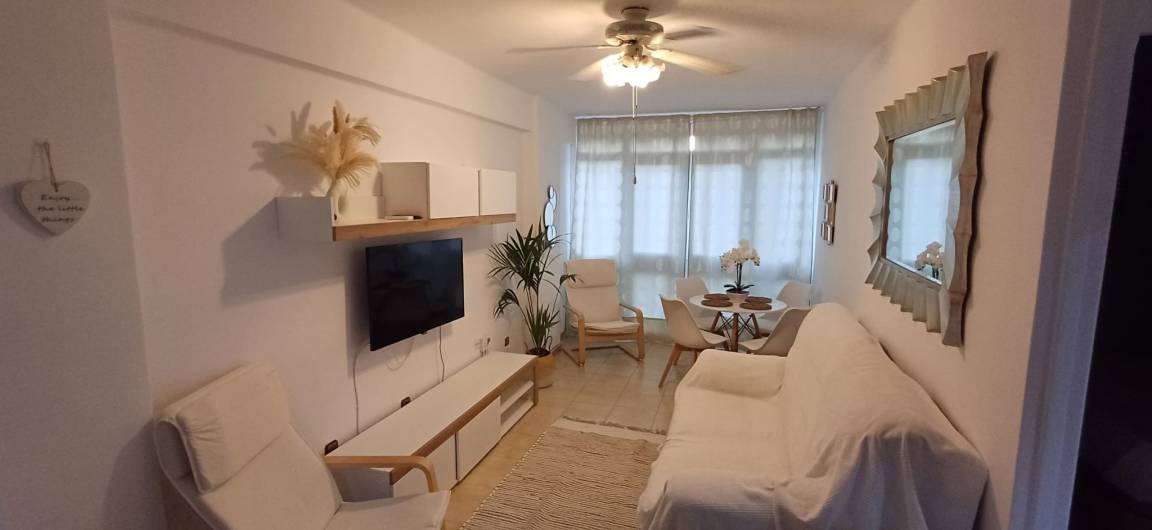 60 M² Apartment ∙ 2 Bedrooms ∙ 4 Guests - Nerja