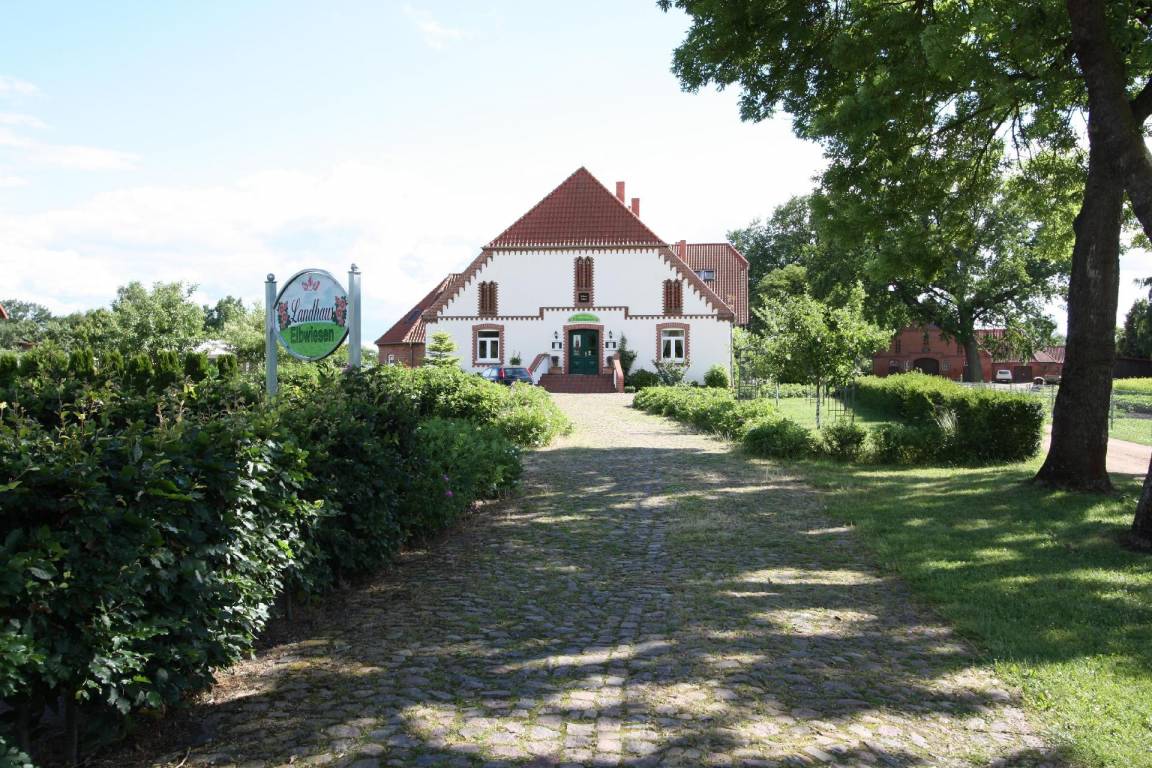 380 M² Maison De Vacances ∙ 9 Chambres ∙ 25 Personnes - Basse-Saxe