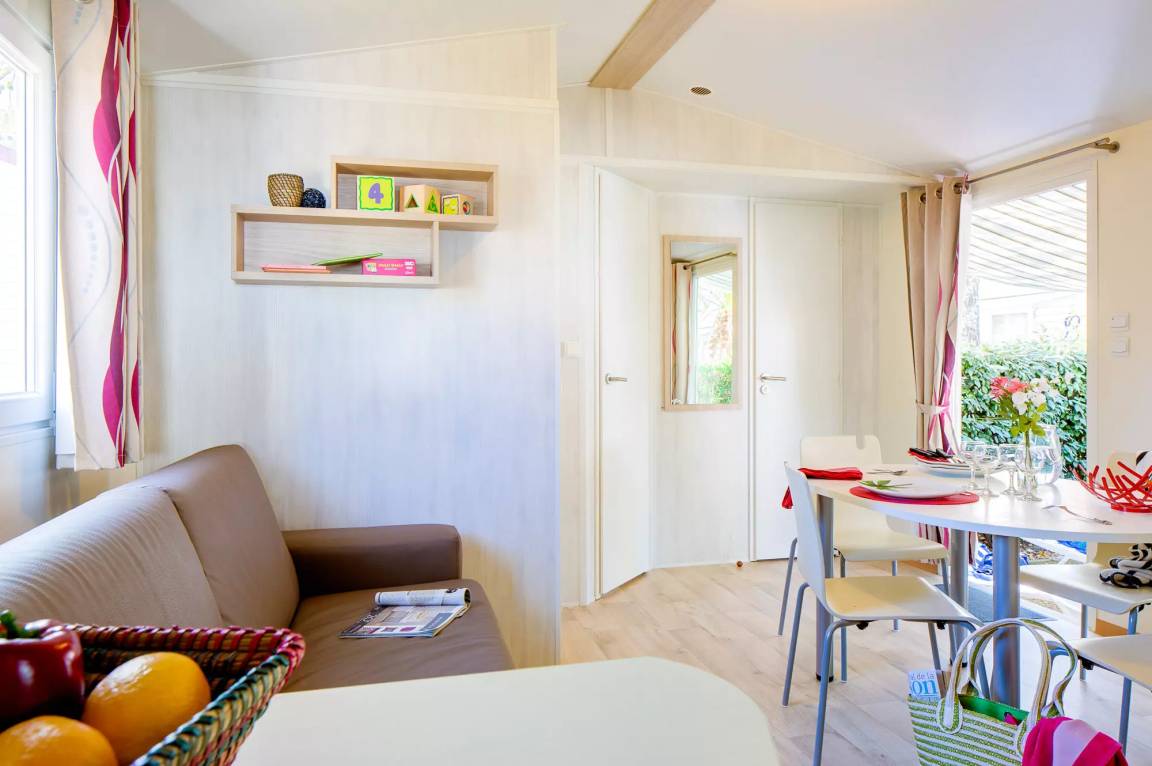 28 M² Mobil-home ∙ 2 Chambres ∙ 6 Personnes - Vias