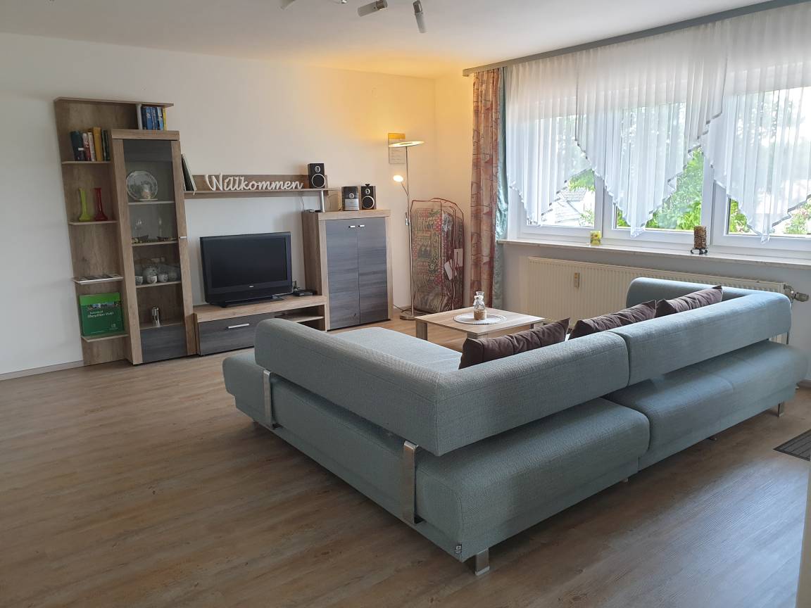 108 M² Ferienwohnung ∙ 2 Schlafzimmer ∙ 5 Gäste - Neunburg vorm Wald