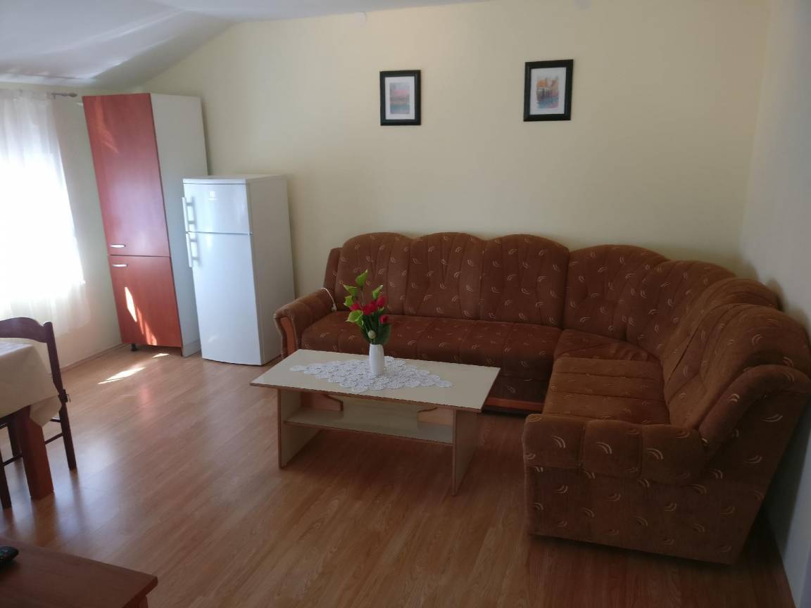 60 M² Apartamento ∙ 2 Habitaciones ∙ 5 Huéspedes - Vir