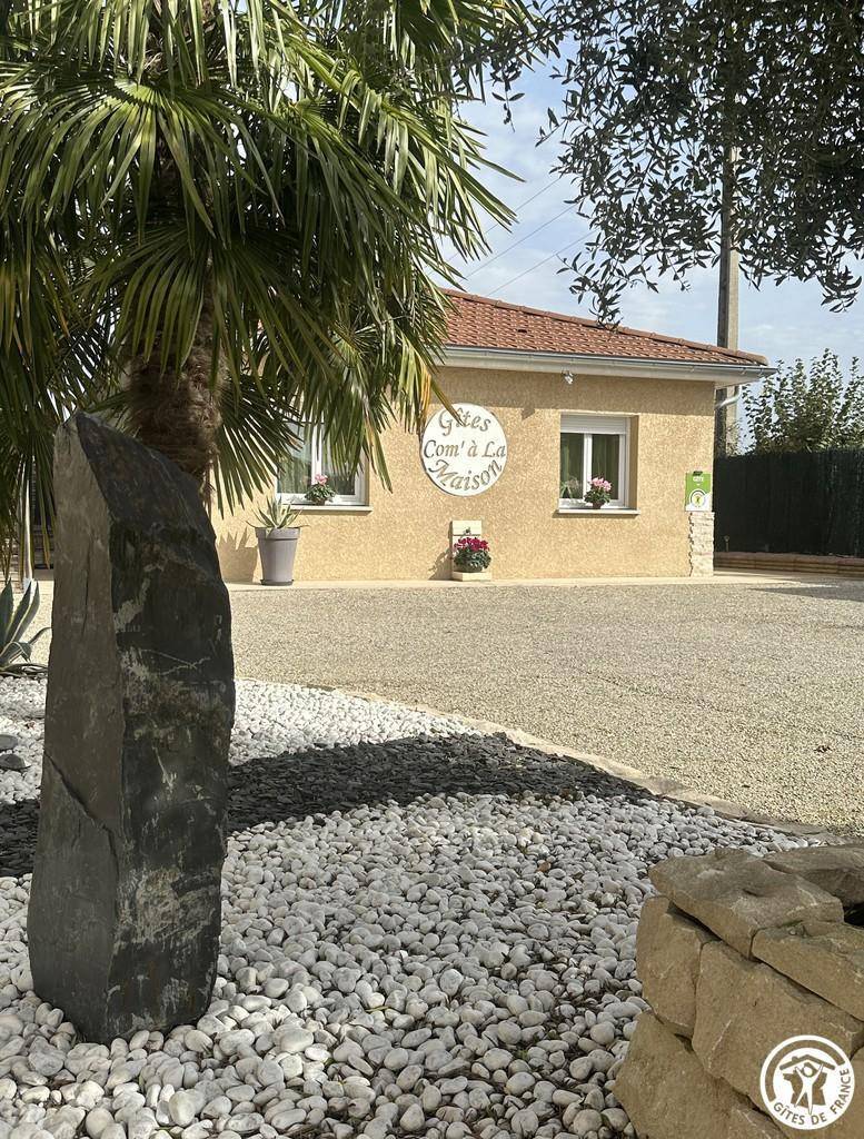 30 M² Gîte ∙ 2 Personnes - Pérouges