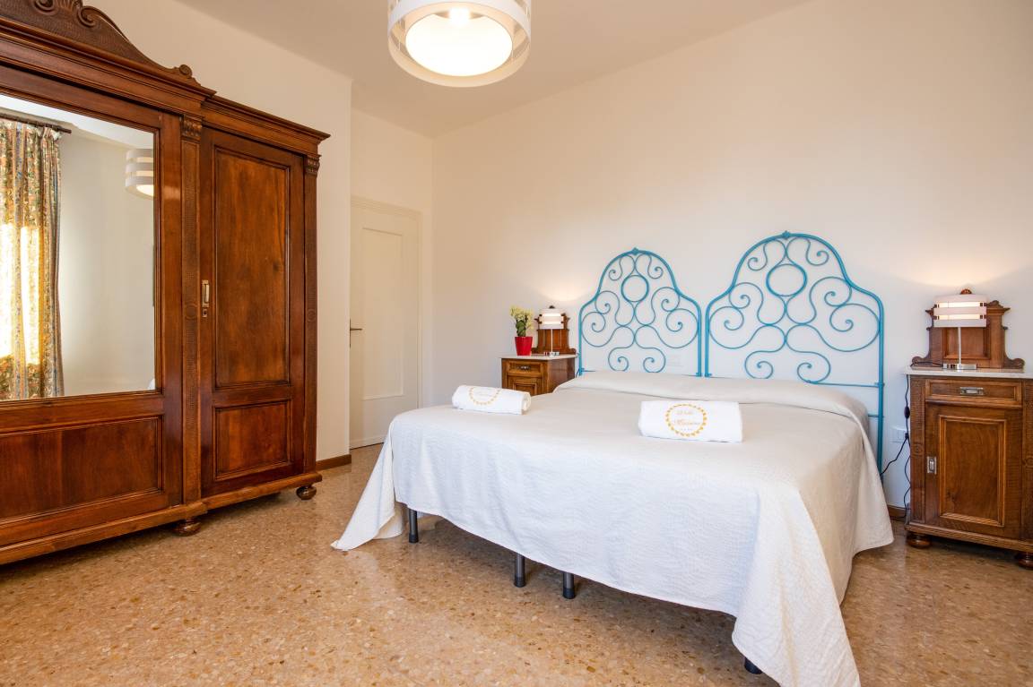 105 M² Ferienwohnung ∙ 2 Schlafzimmer ∙ 6 Gäste - Garda