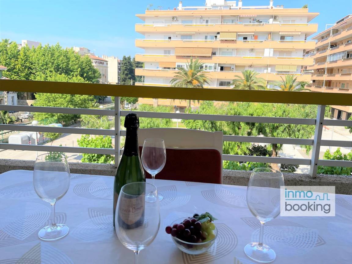 60 M² Apartamento ∙ 2 Habitaciones ∙ 4 Huéspedes - Tarragona
