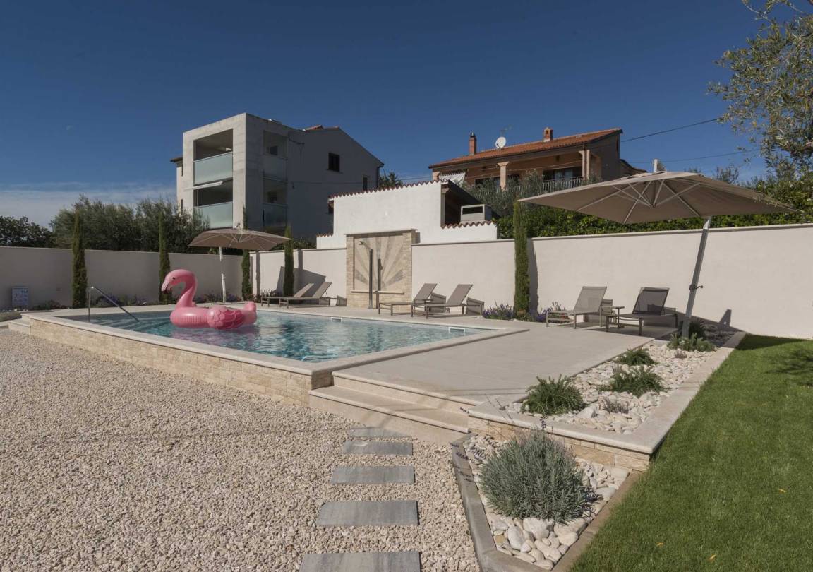 170 M² Villa ∙ 5 Bedrooms ∙ 11 Guests - Umag