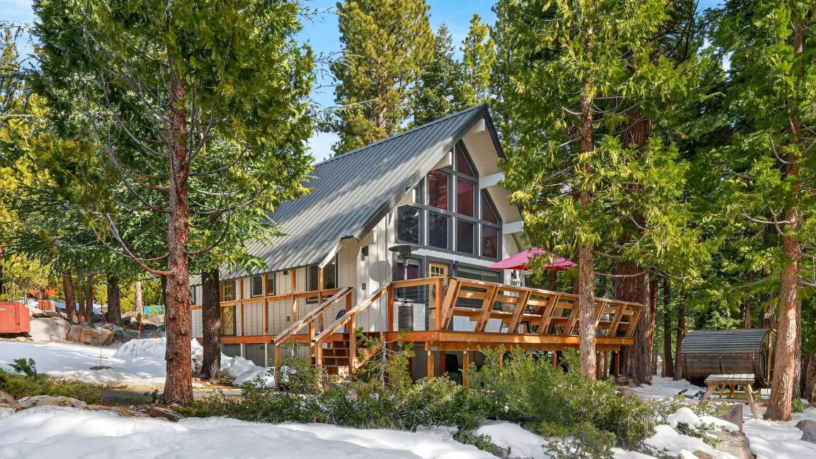 121 M² House ∙ 3 Bedrooms ∙ 8 Guests - Carnelian Bay, CA