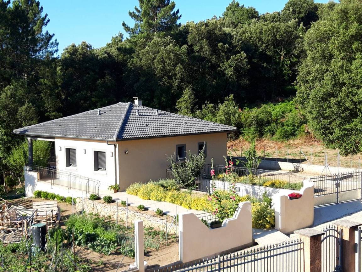 80 M² Villa ∙ 2 Chambres ∙ 4 Personnes - Corse-du-Sud