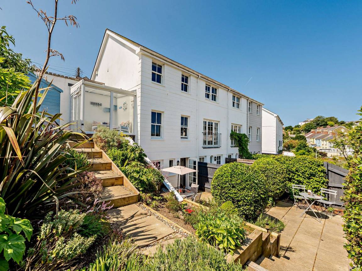 Cottage ∙ 3 Bedrooms ∙ 6 Guests - Instow