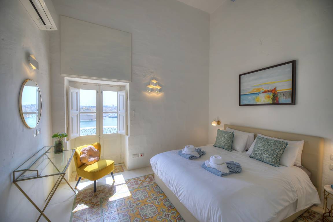 70 M² House ∙ 1 Bedroom ∙ 4 Guests - Valletta