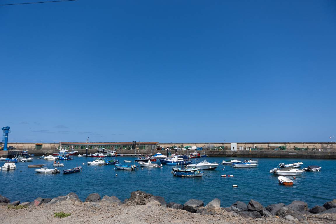 60 M² Huoneisto ∙ 2 Makuuhuonetta ∙ 4 Vierasta - Candelaria, España
