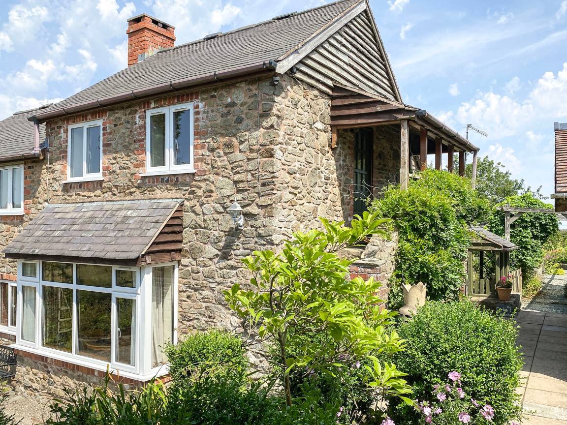 Cottage ∙ 2 Bedrooms ∙ 3 Guests - Shropshire