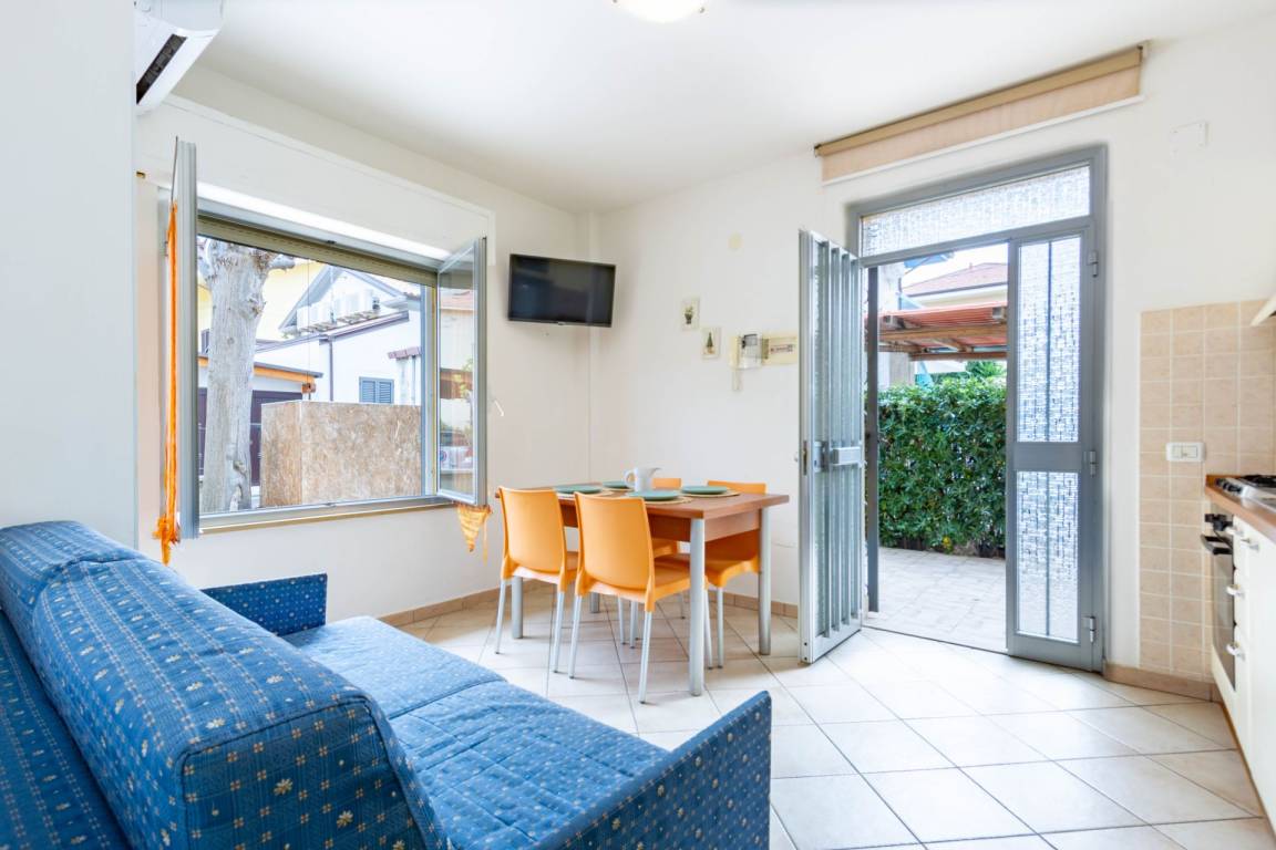 37 M² Ferienhaus ∙ 1 Schlafzimmer ∙ 4 Gäste - Tortoreto