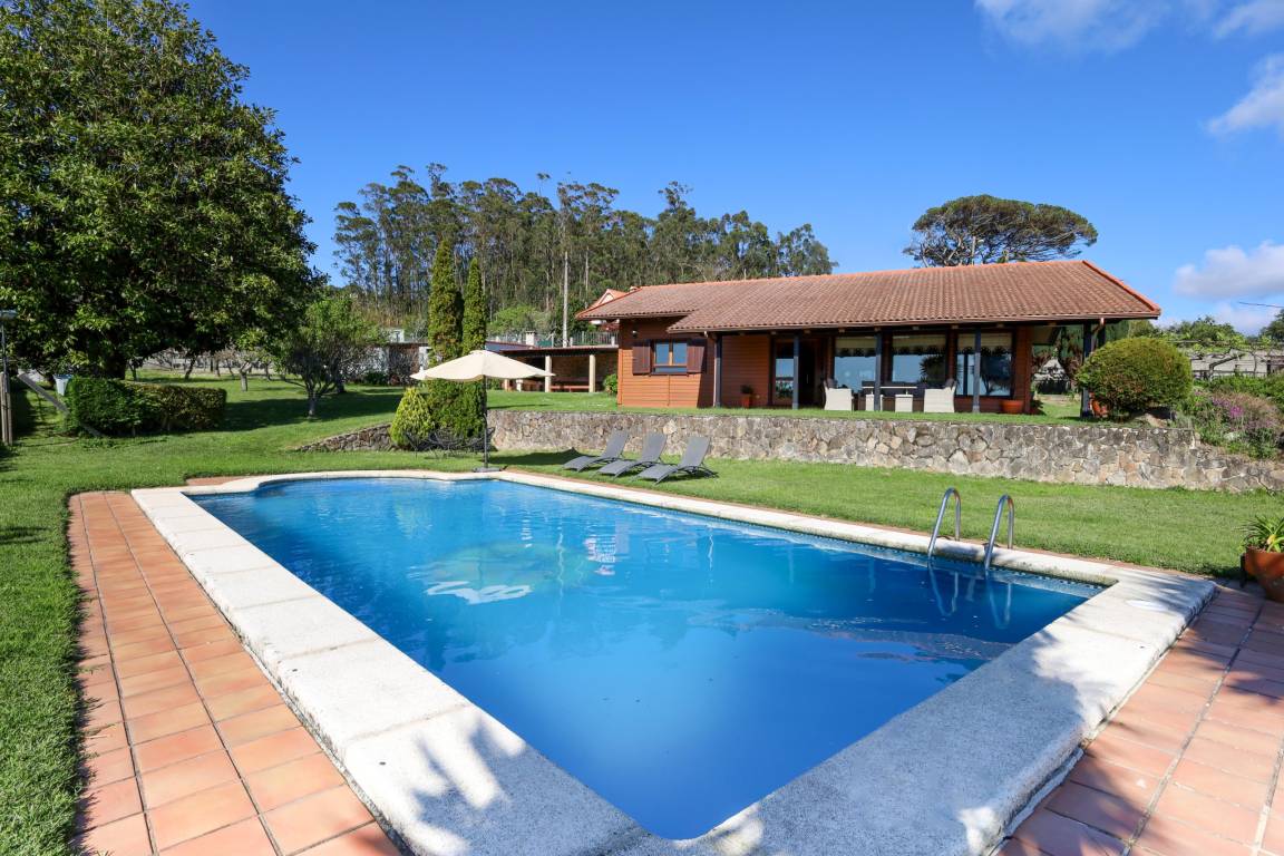 217 M² Villa ∙ 3 Schlafzimmer ∙ 7 Gäste - Portonovo